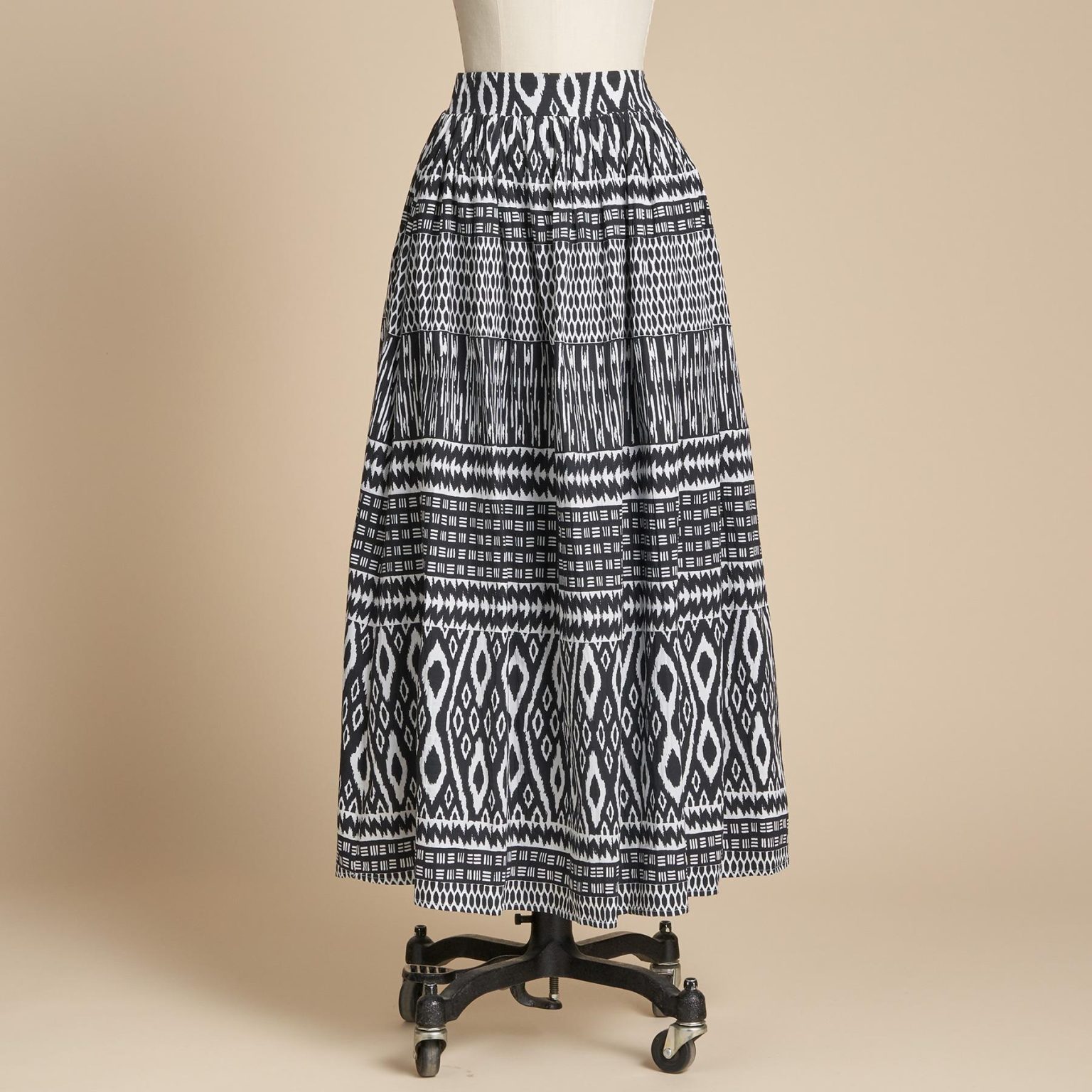 Blakely Skirt – Sundance Living ~ Previously Sundance Catalog